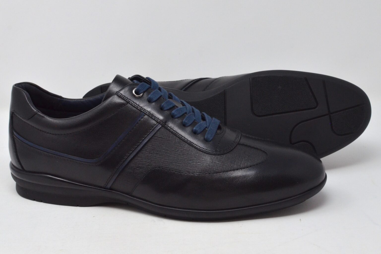 革製品専門会社のHMトレーディング | HM TRADING CO.,LTD