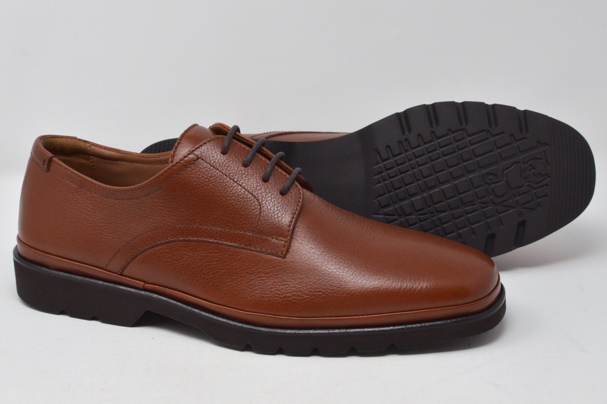 革製品専門会社のHMトレーディング | HM TRADING CO.,LTD