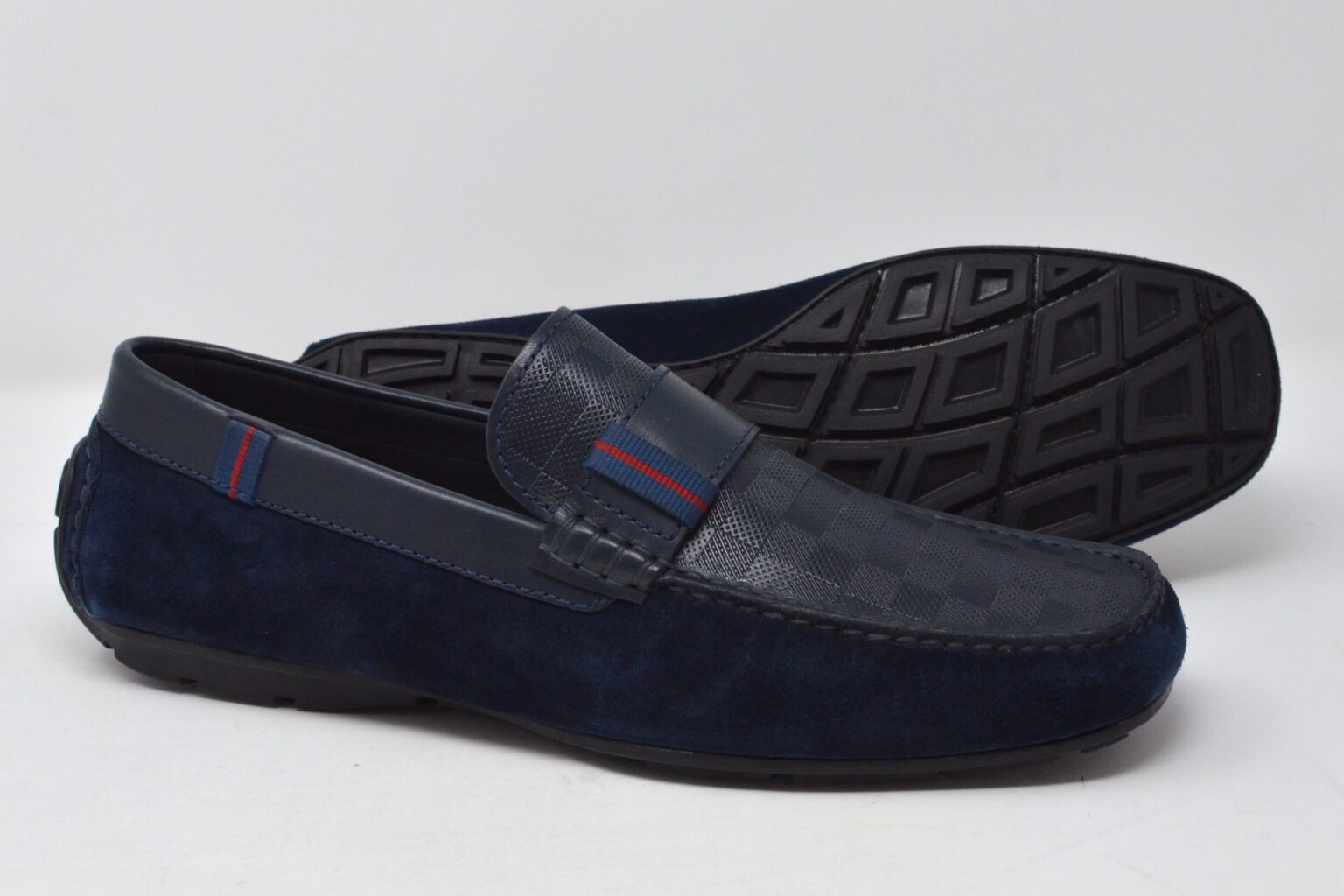 革製品専門会社のHMトレーディング | HM TRADING CO.,LTD